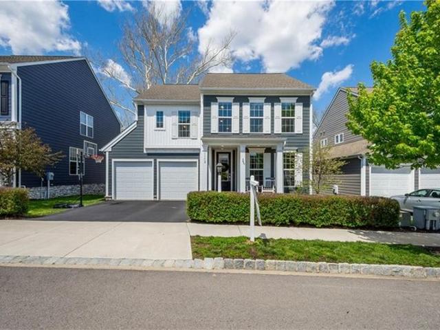 1152 Sray Ln, Bridgeville, PA 15017