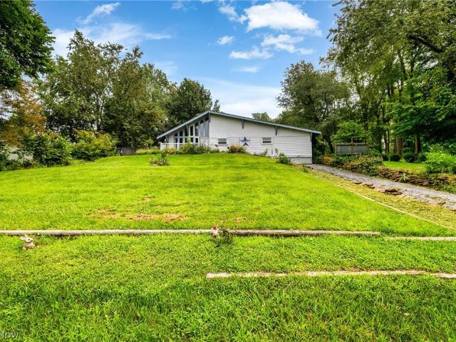 1152 Township 162 Road
