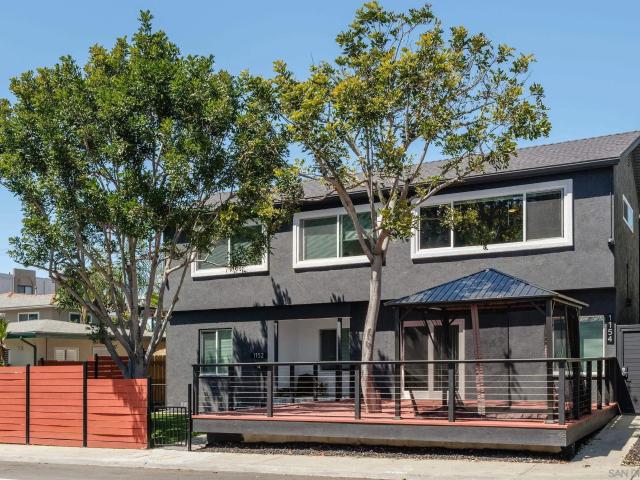 1152 54 Pacific Beach Dr