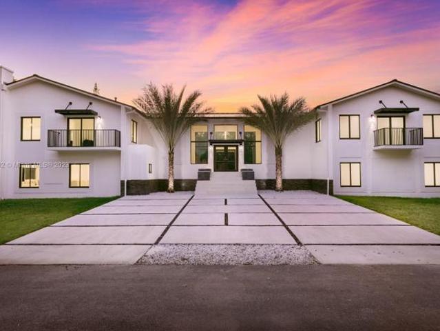 11530 84th Ave SW, Miami, FL 33156