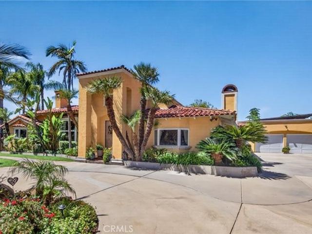 11530 Terracina Blvd, Redlands, CA 92373