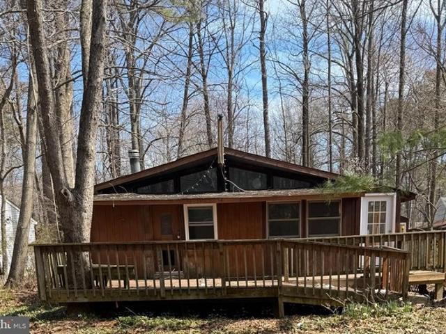 11532 Wolf Howl Ln, Lusby, MD 20657