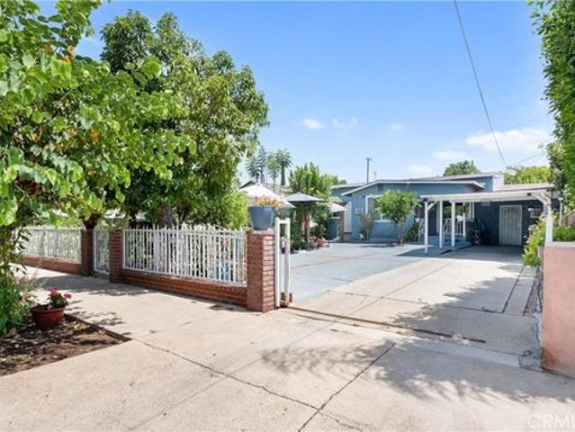 11532 Amboy Ave, Los Angeles, CA 91340