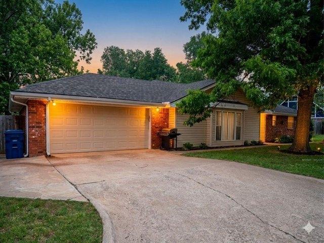 11532 Hastings Ave, Yukon, OK 73099