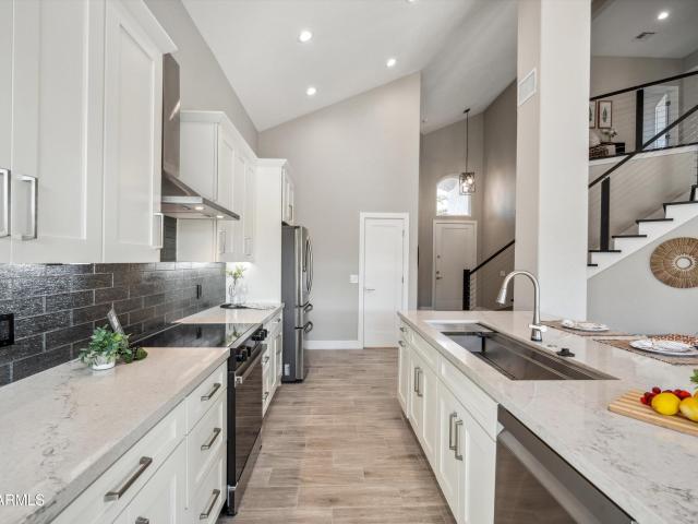11537 w laurelwood lane