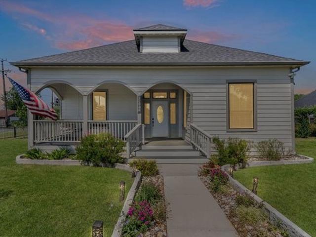 11535 Castro Ave, LaCoste, TX 78039