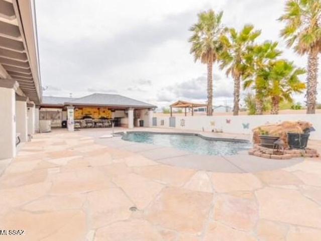 11536 S Carolyn Beach Ave, Vail, AZ 85641