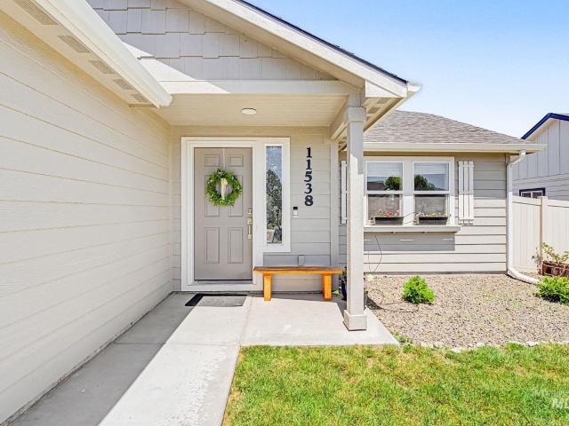 11538 W Black Dog Dr