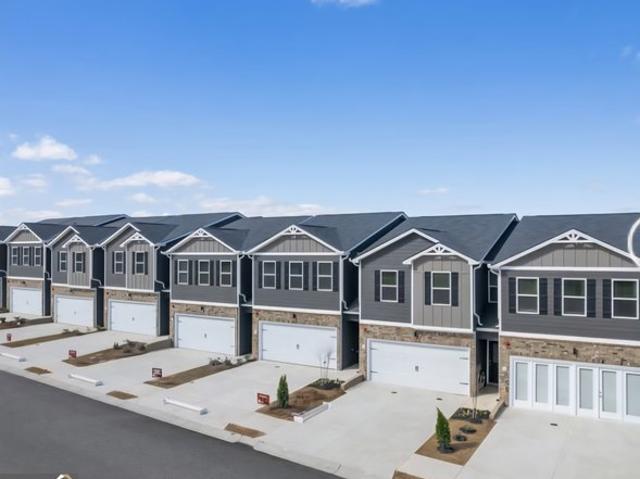 11538 Kimberly Way, Hampton, GA 30228