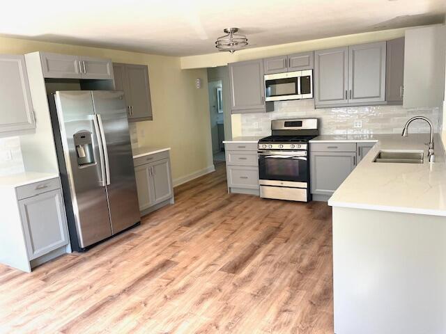 1153 N 11th Ave