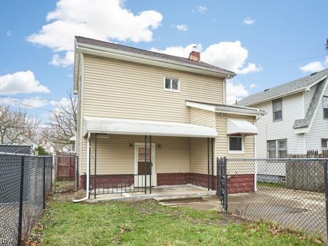 1153 Lily Street