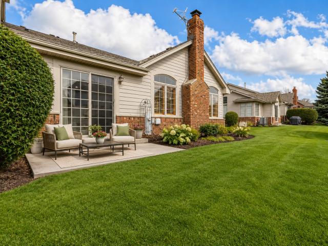 1153 Linden Circle