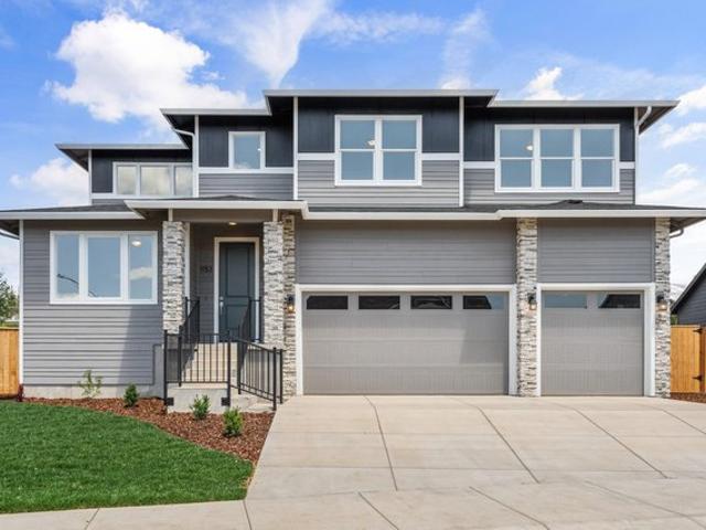 1153 Pumpkin Ridge Dr Unit 322, Eagle Point, OR 97524