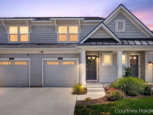 1153 Stagecoach Dr, Byron Center, MI 49315
