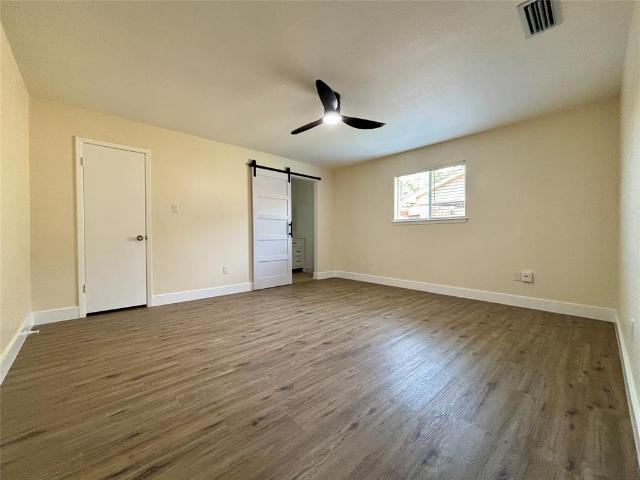 1153 Tracy Lane