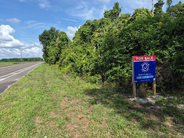 115th St, Chiefland, FL 32626