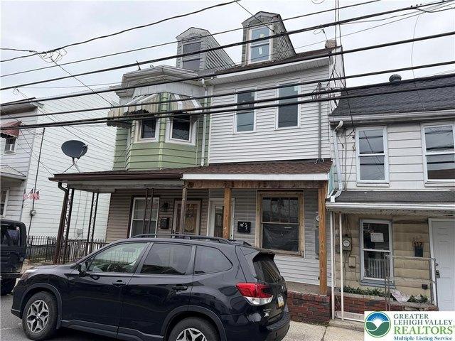 115 1/2 S 3rd St, Minersville, PA 17954