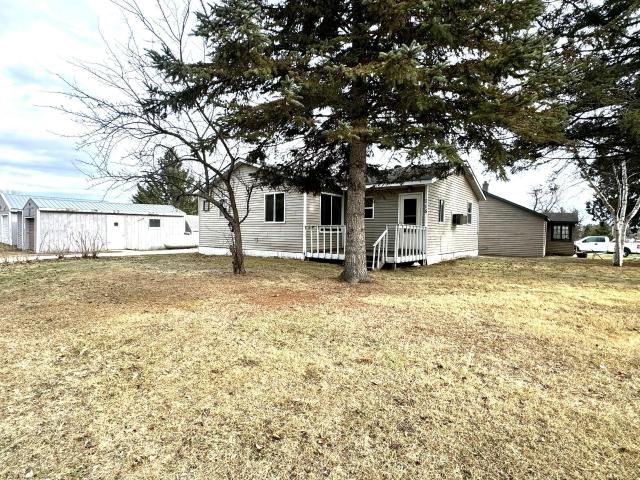 115 1st Street SE