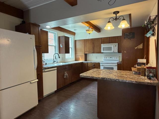 115 7th Avenue SE