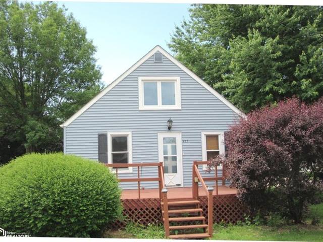 115 4th Ave W, Leland, IA 50453