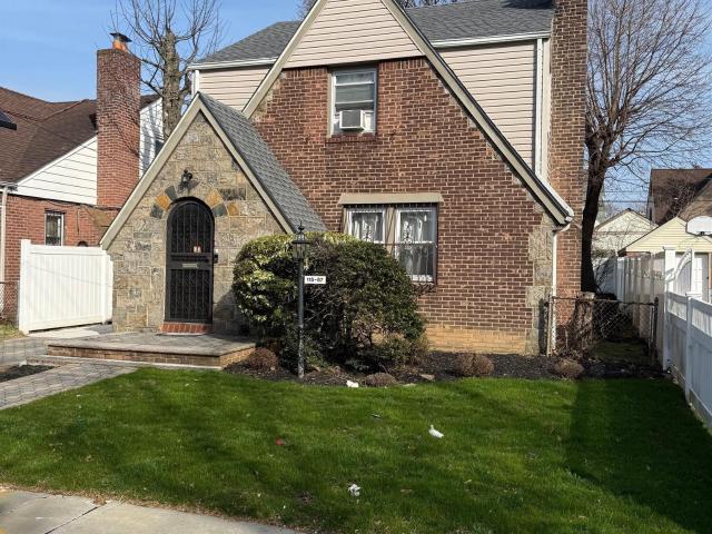 115 87 th Street | Compass
