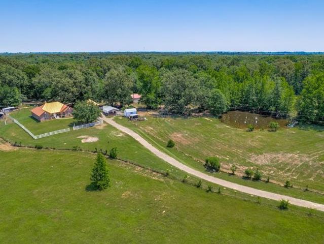 115 County Road 3302, Omaha, TX 75571