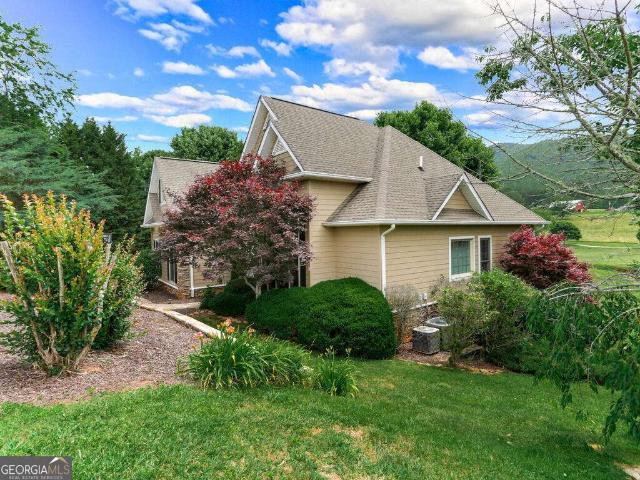 115 Country Club View