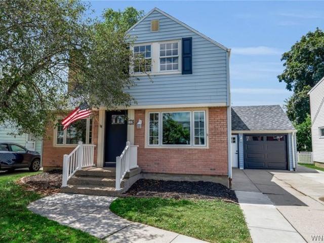 115 Calvert Blvd, Tonawanda, NY 14150