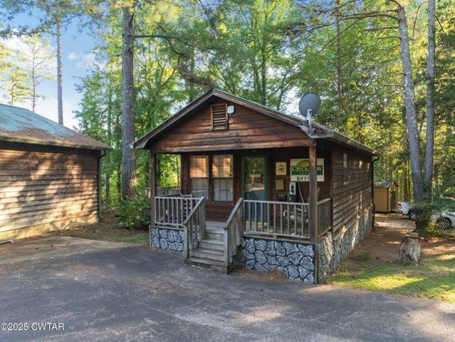 115 Chalet Ln, Henderson, TN 38340