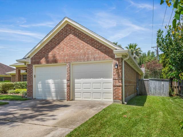 115 Chariss Glen Drive
