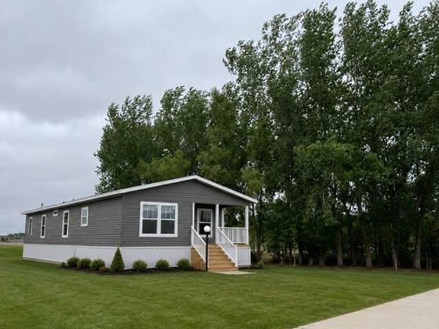 115 Crestview Dr Unit 115, Le Mars, IA 51031