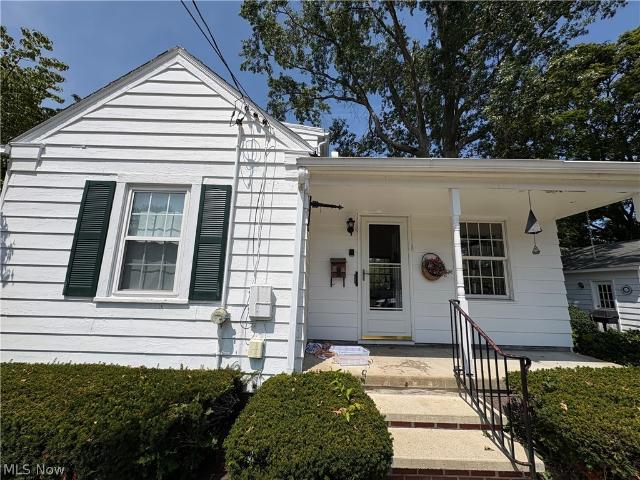 115 Cummings Avenue