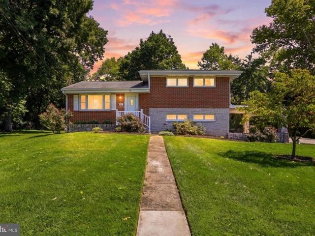 115 Allen Ct, Camp Hill, PA 17011