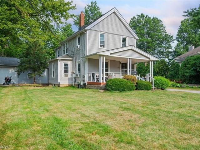 115 Avon Point Ave, Avon Lake, OH 44012