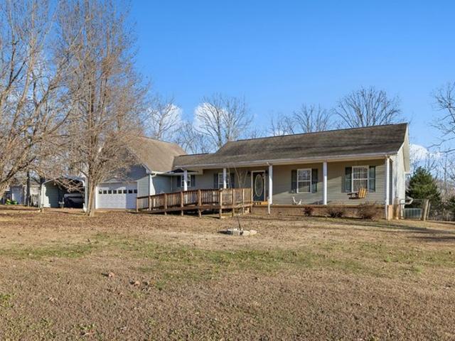 115 Boyd Ln, Hohenwald, TN 38462