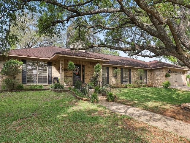 115 Bayou Glen Street