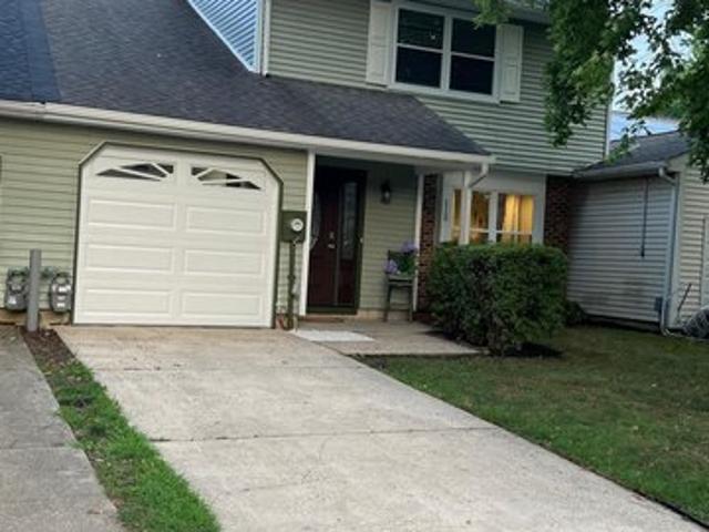 115 Banwell Ln, Mount Laurel, NJ 08054
