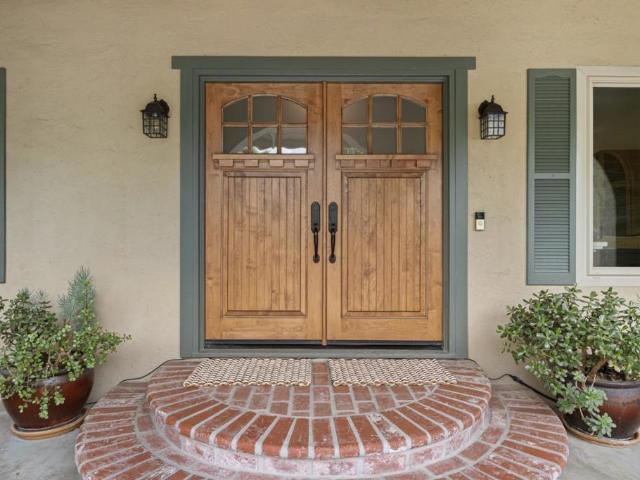 115 Belhaven Drive