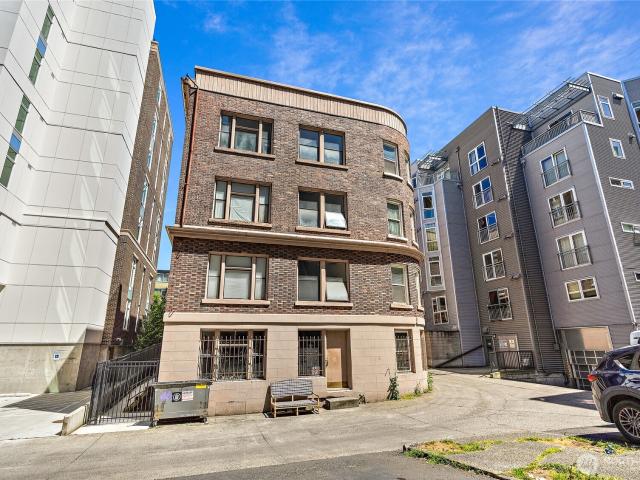 115 Bellevue Avenue E # 105
