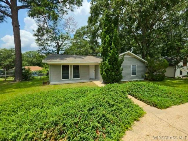 115 Blackhawk Drive