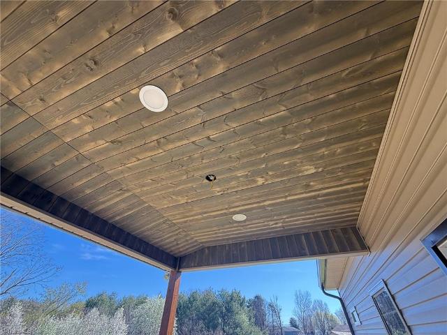 115 Blairfield Ct, North Wilkesboro, NC 28659 | MLS #1211 | Compass