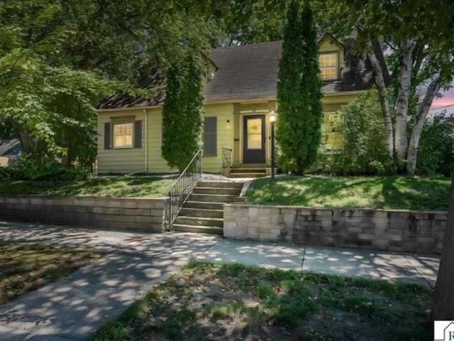 115 Bradley St, Mankato, MN 56001