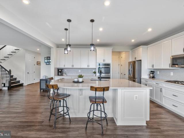 115 Brandenbury Ct