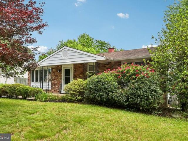 115 Brewster Dr, Newark, DE 19711