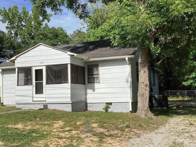 115 Brook Avenue