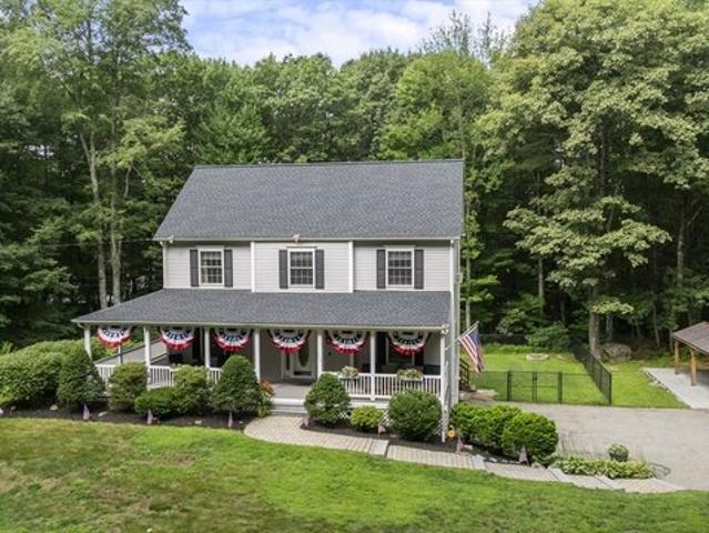 115 Butterworth Rd, Barre, MA 01005
