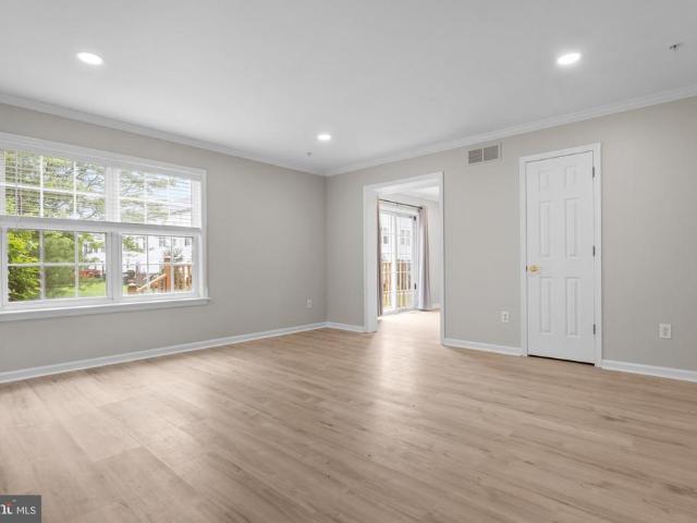 115 Goldfinch Court # 237
