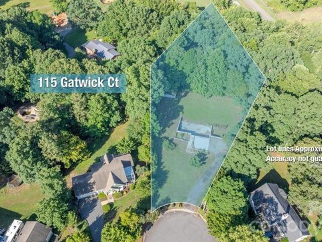 115 Gatwick Ct, Statesville, NC 28677