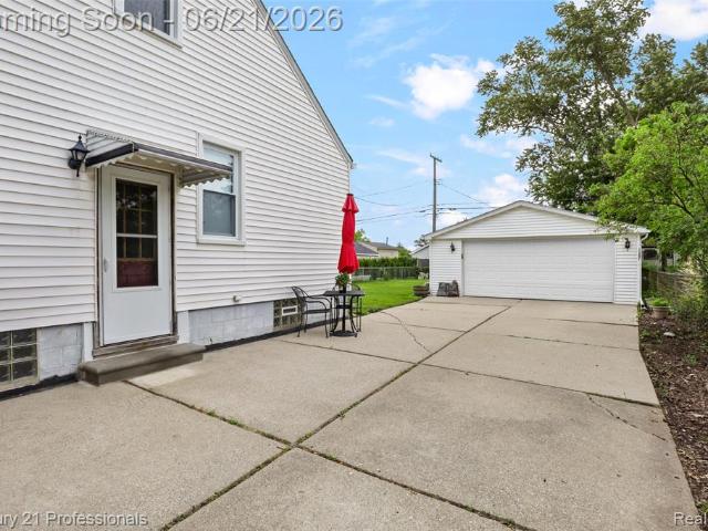 115 Gargantua Avenue