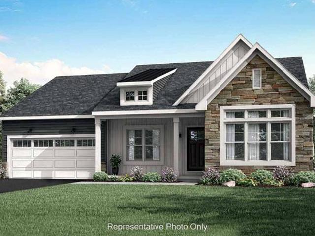 115 Grand Summit Dr, Annville, PA 17003
